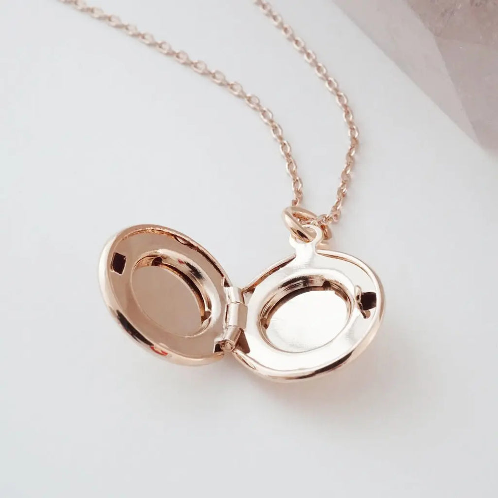 Keepsake Locket | Bestselling bc you love your babe's faces – Honeycat ...